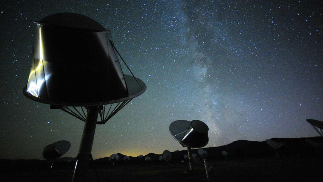 SETI | À la recherche d'intelligence extraterrestre ⋆ La fille dans la lune